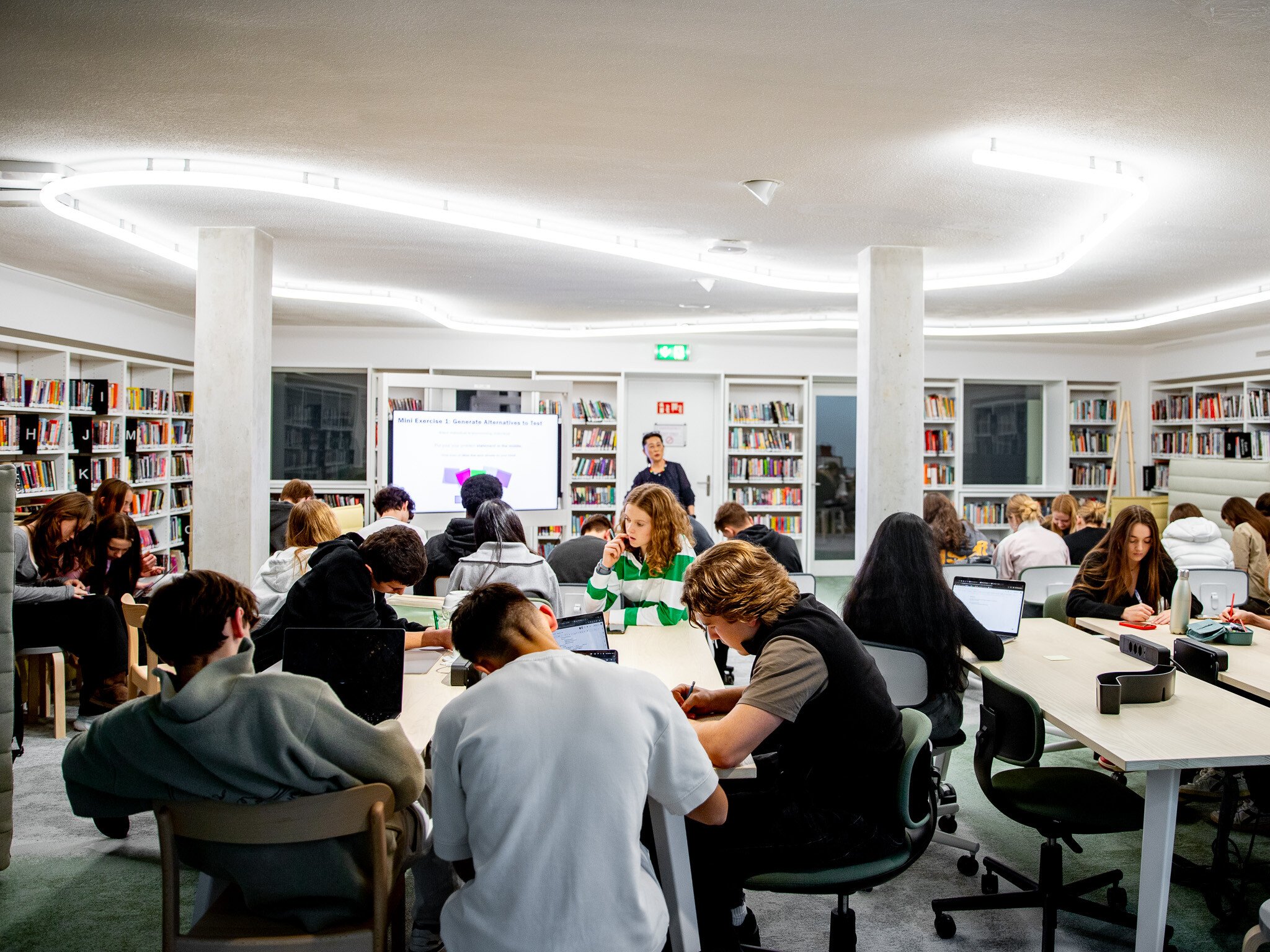 Discover ISL | International School of Lausanne