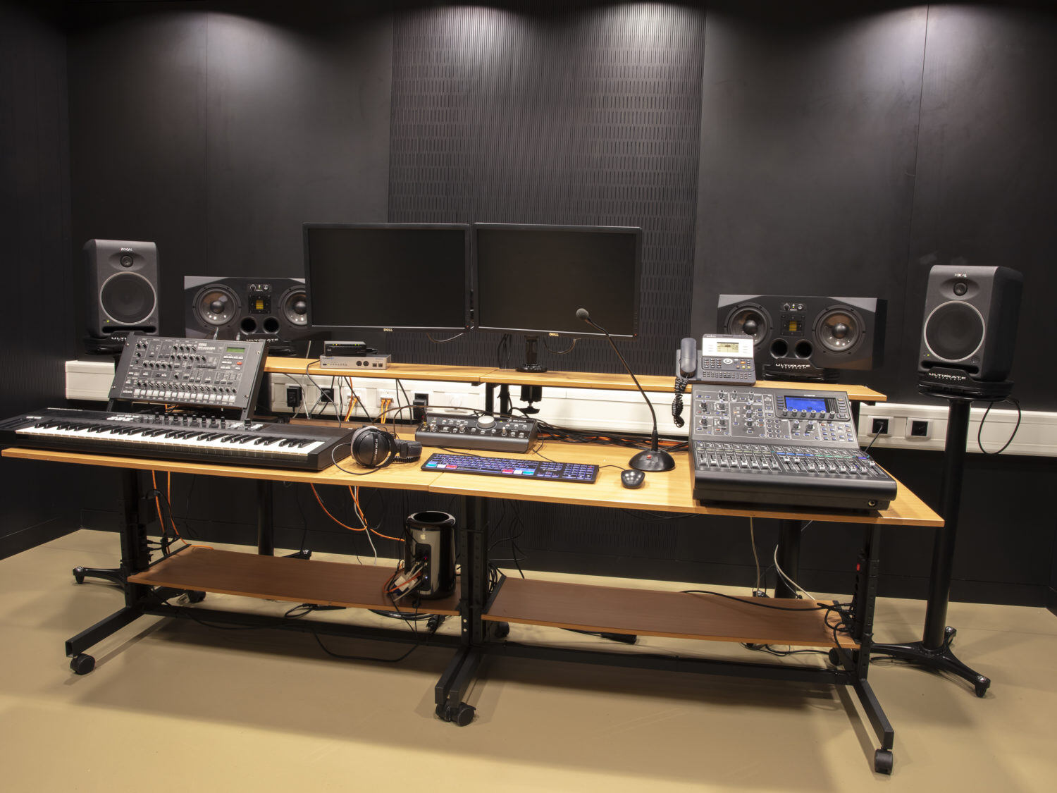 Year 10: Collaborative Studio Project